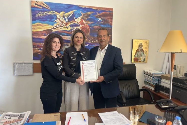 Για τη μείωση εκπομπών διοξειδίου του άνθρακα βραβεύτηκε ο Δήμος Χερσονήσου
