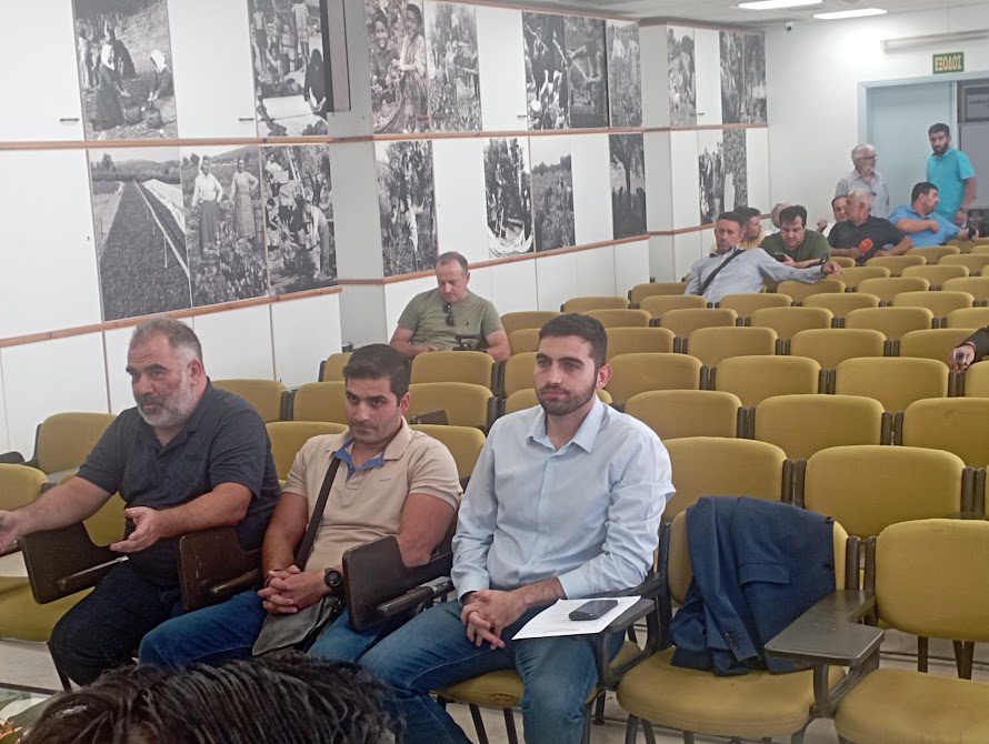 Έλαμψαν δια της απουσίας τους οι βουλευτές - Μόνο ο Κ. Κεφαλογιάννης ...