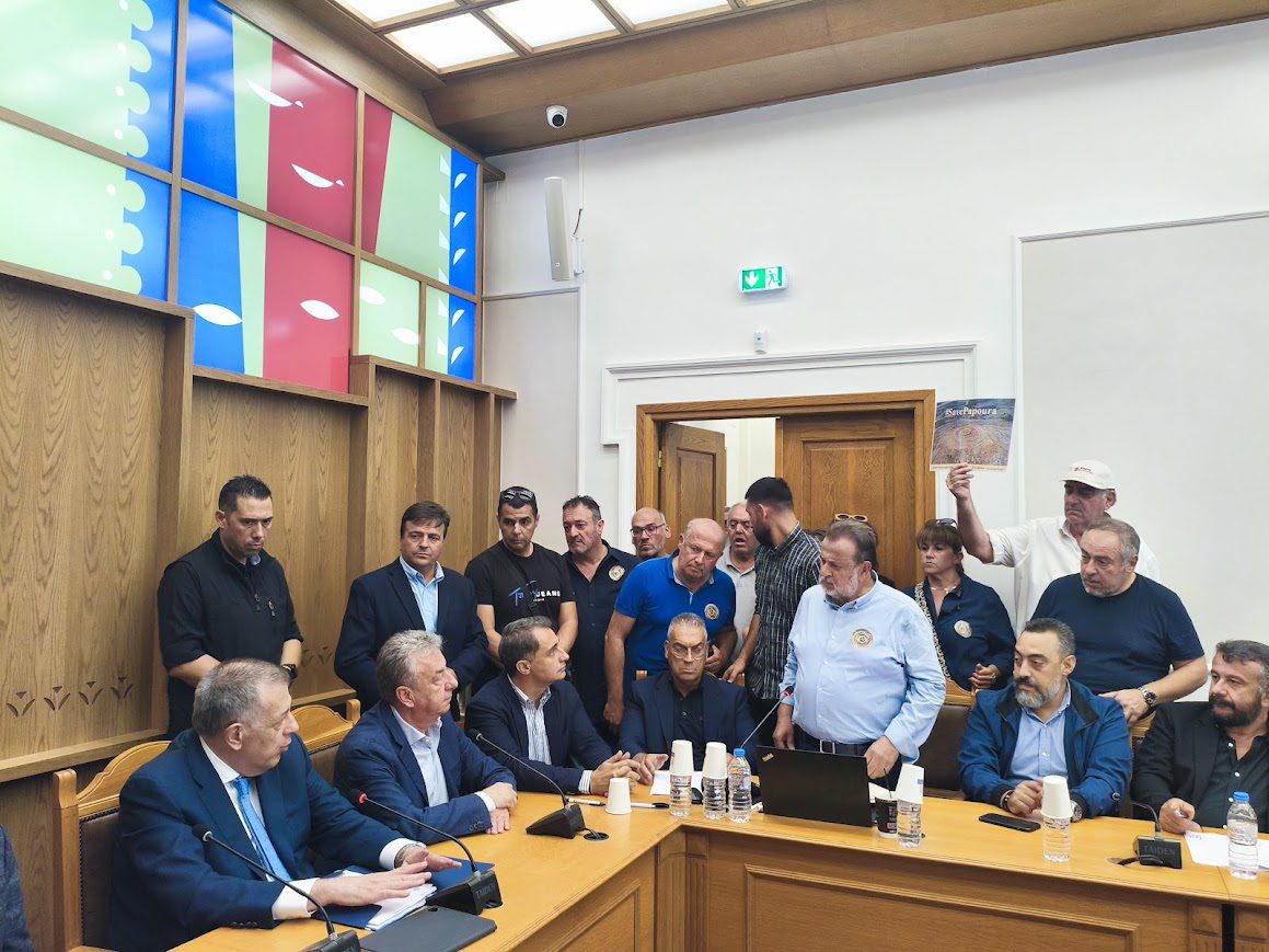 Αδιάλλακτος ο Υφυπουργός Υποδομών Νίκος Ταχιάος- Επιμένει στην ...